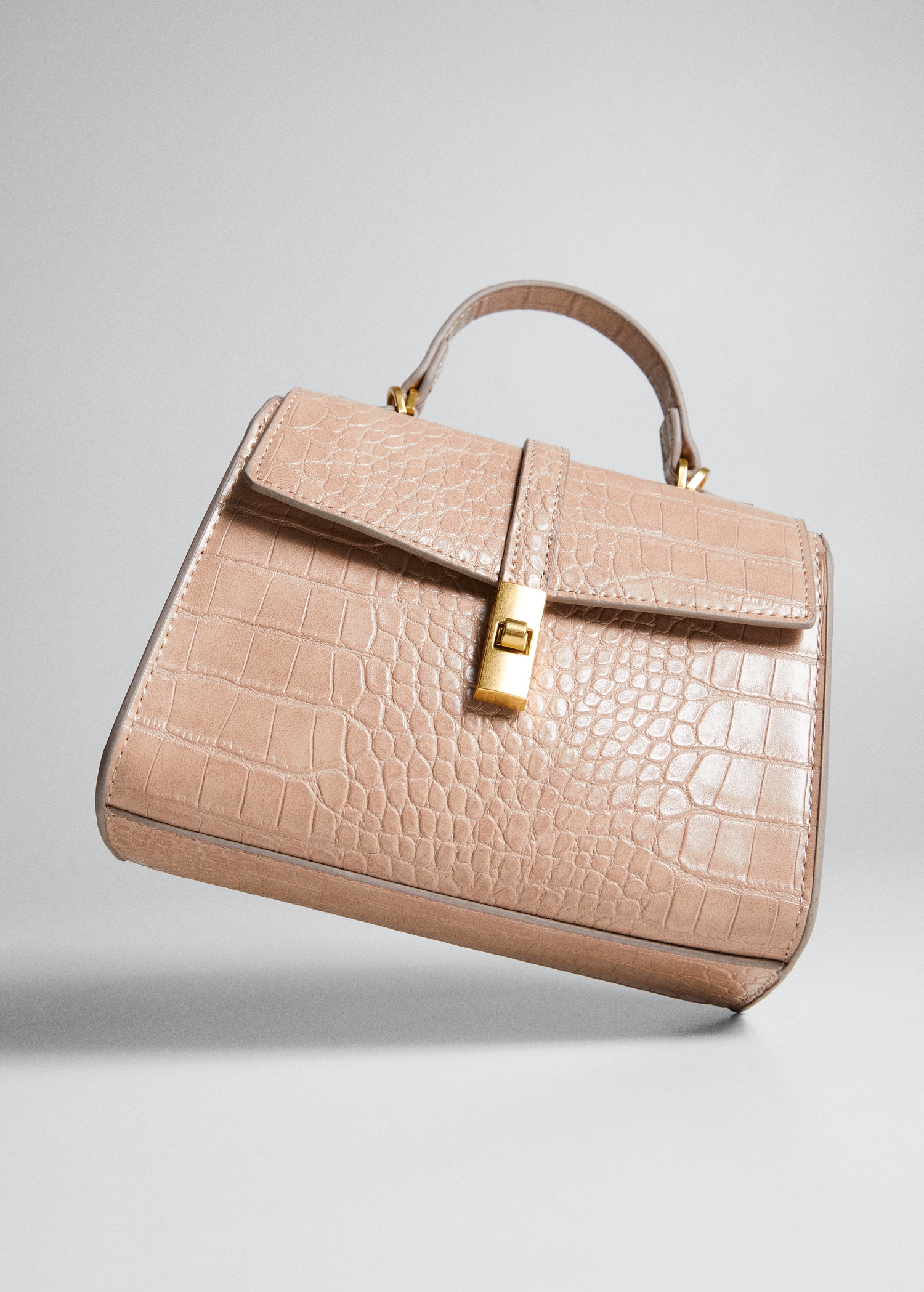 Croc-effect flap bag - Woman | MANGO OUTLET United Kingdom Croc-effect flap bag - Woman | MANGO OUTLET United Kingdom