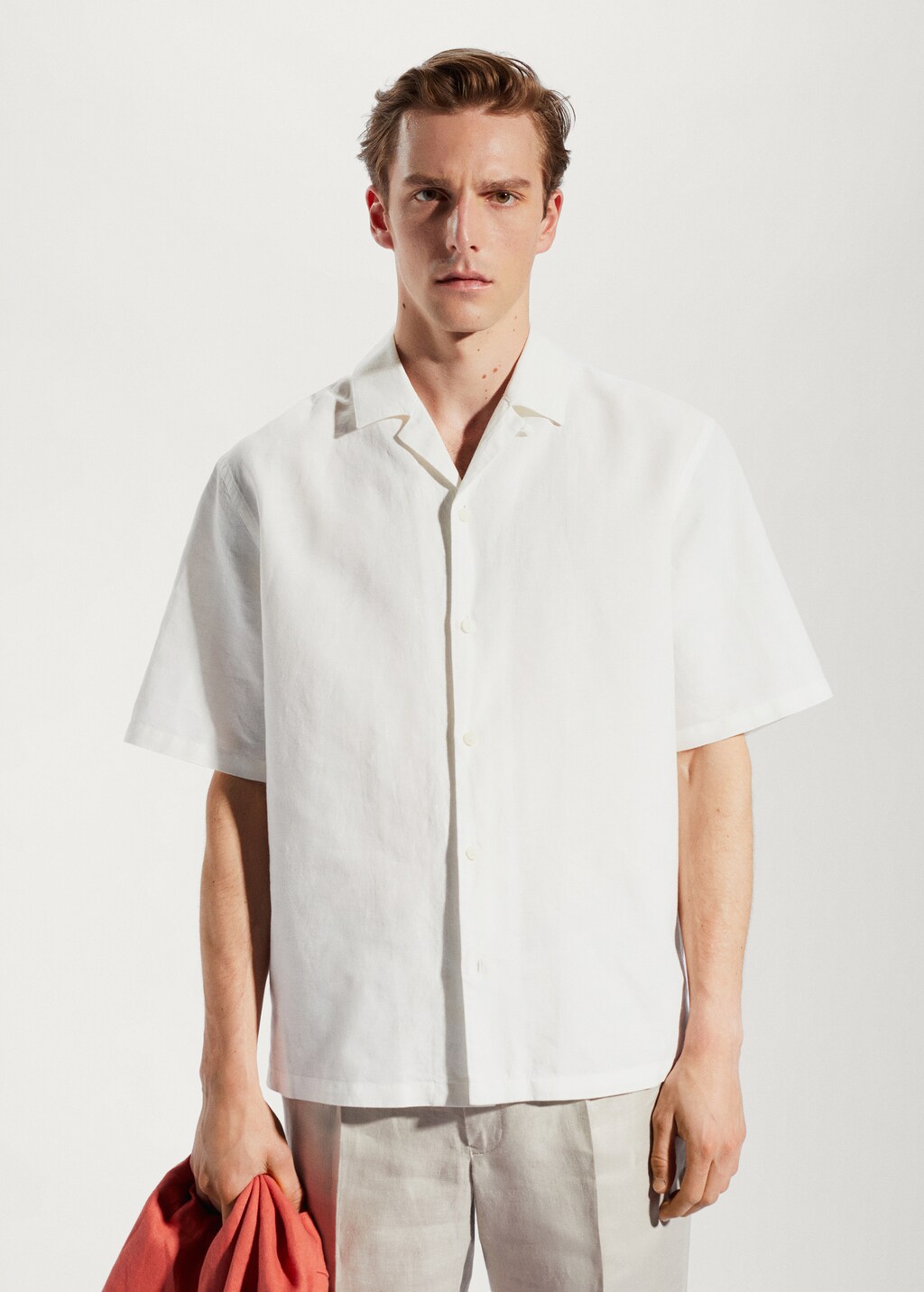 Chemise coton-lin col bowling - Homme | MANGO OUTLET France métropolitaine