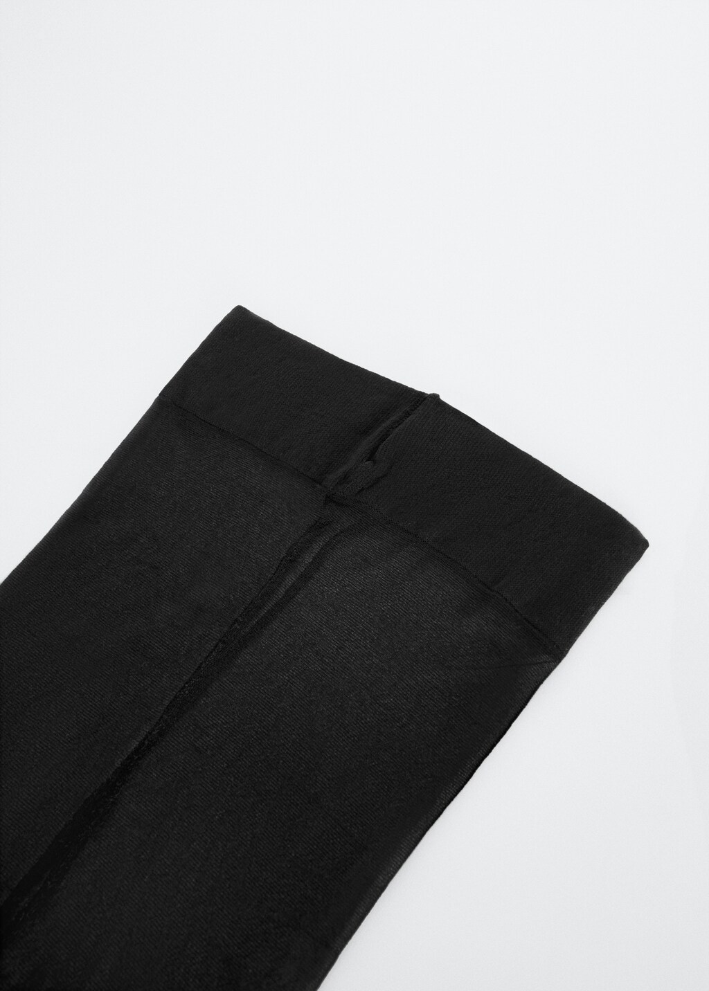 Dresuri subțiri semitransparente - Femei | MANGO OUTLET Romania