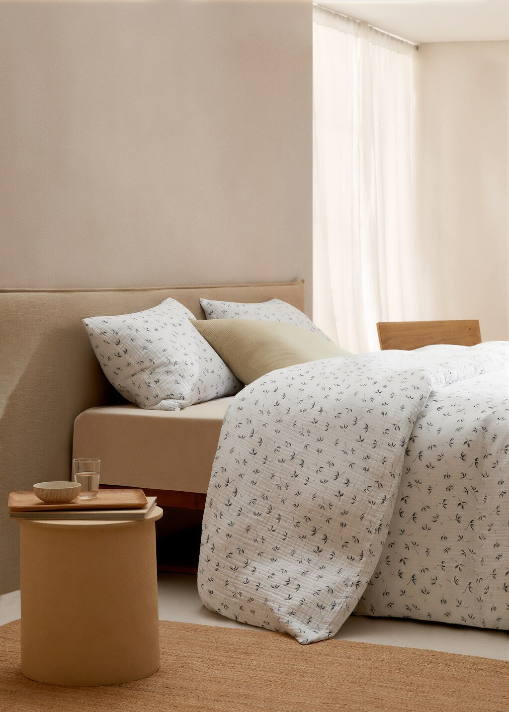 Housse de couette gaze imprimée fleurs lit 180/200 cm - Home | MANGO ...