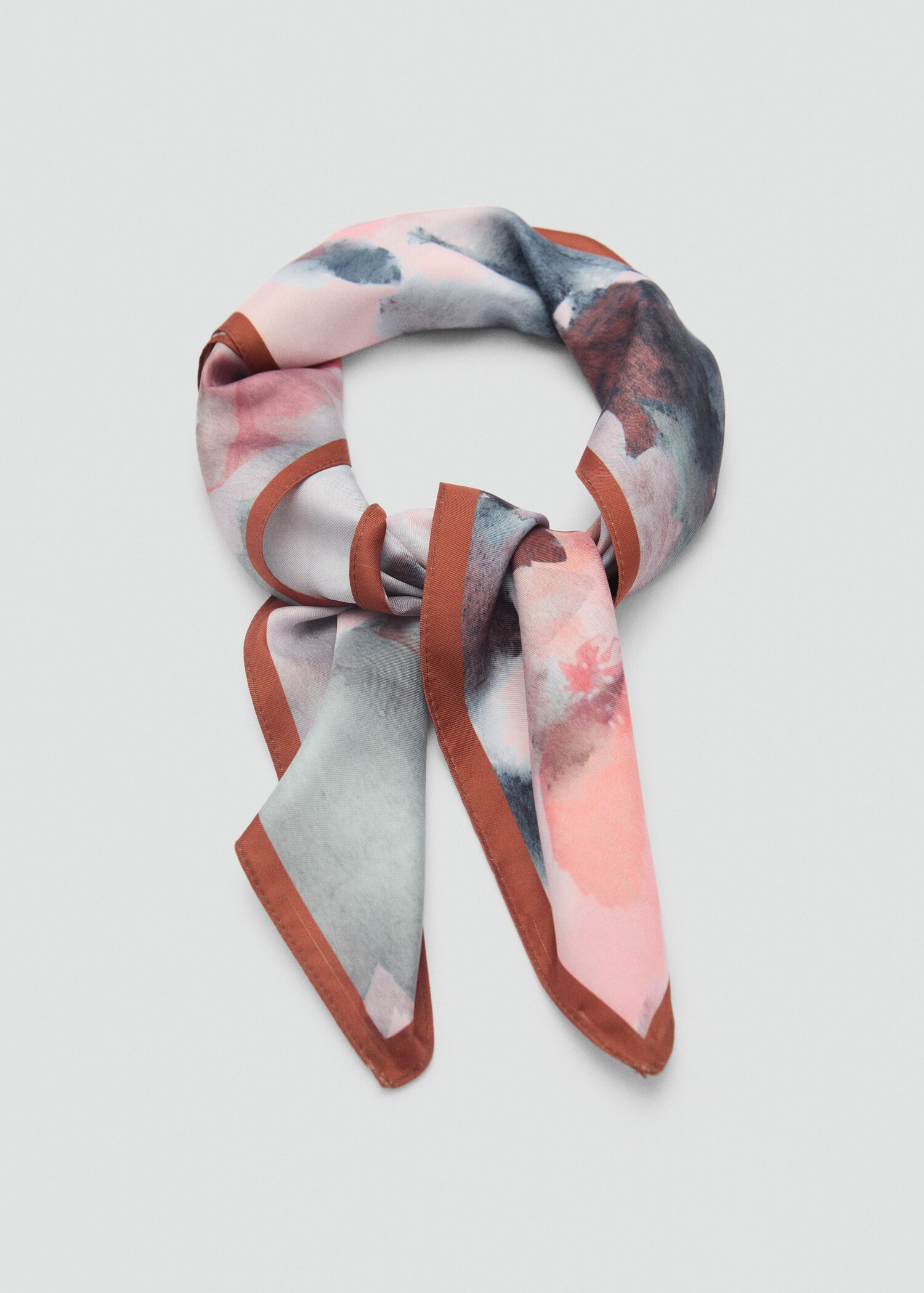 Printed satin scarf - Women | MANGO OUTLET Hungary