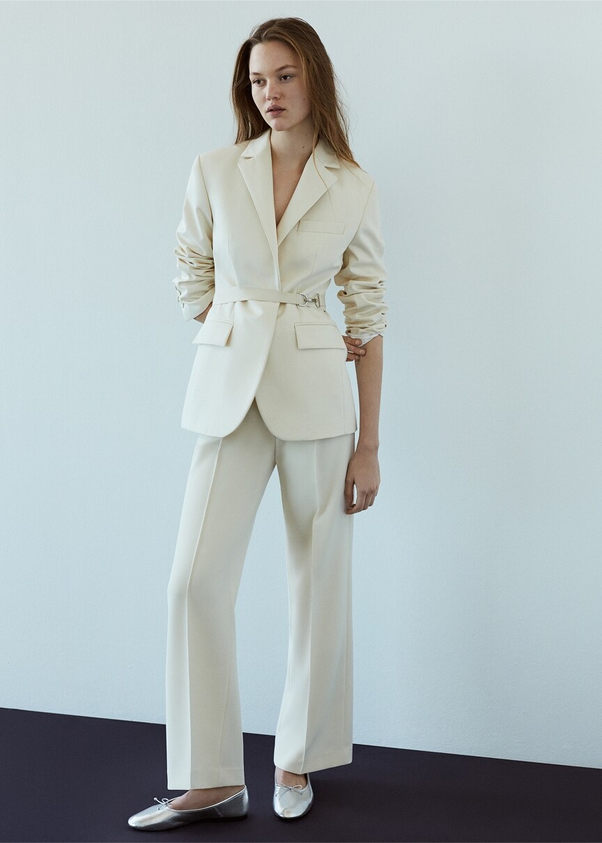 Women's clothes up to 80% off | Mango Outlet Romania 2025